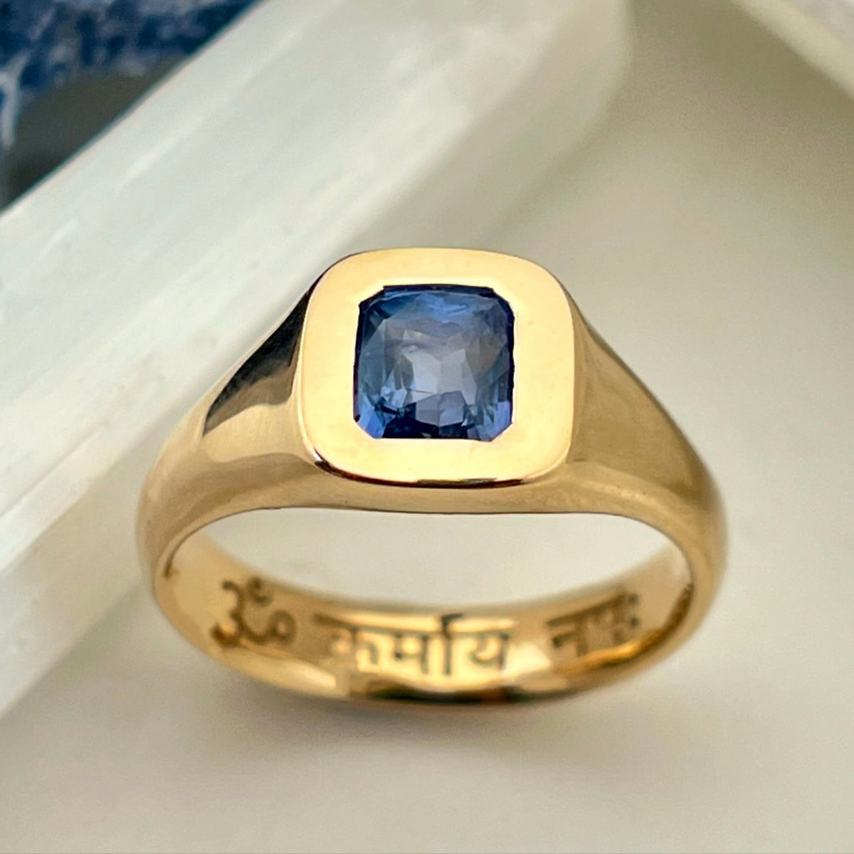 Blue Sapphire Ring for Shani (Saturn), 18K– Oocha Mani