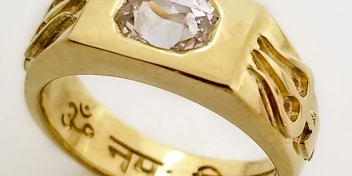 Oocha Mani - White Sapphire 'Shiva' Ring for Shukra (Venus)